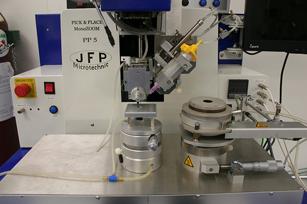 Eutectic/Epoxy Die Attach